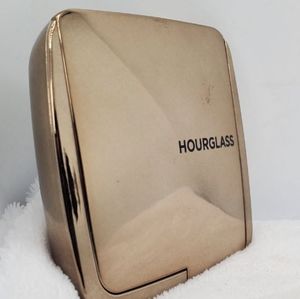Hourglass | Makeup | Hourglass Ambient Lighting Powder Radiant Bronze ...